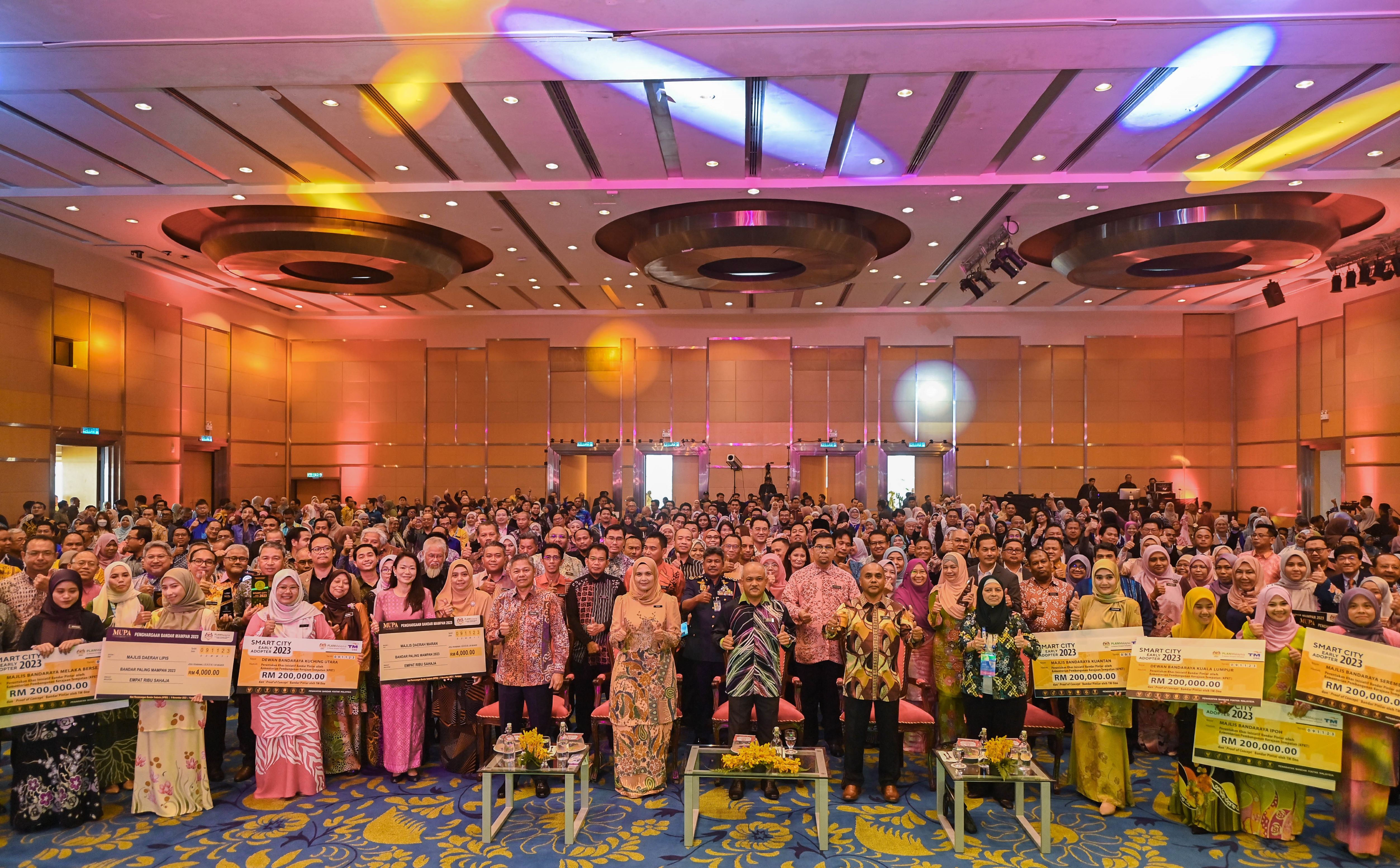 TM ONE LAUNCHES ITS INNOVATION LAB AND ENTERPRISE 5G LAB TO EMPOWER AND ...